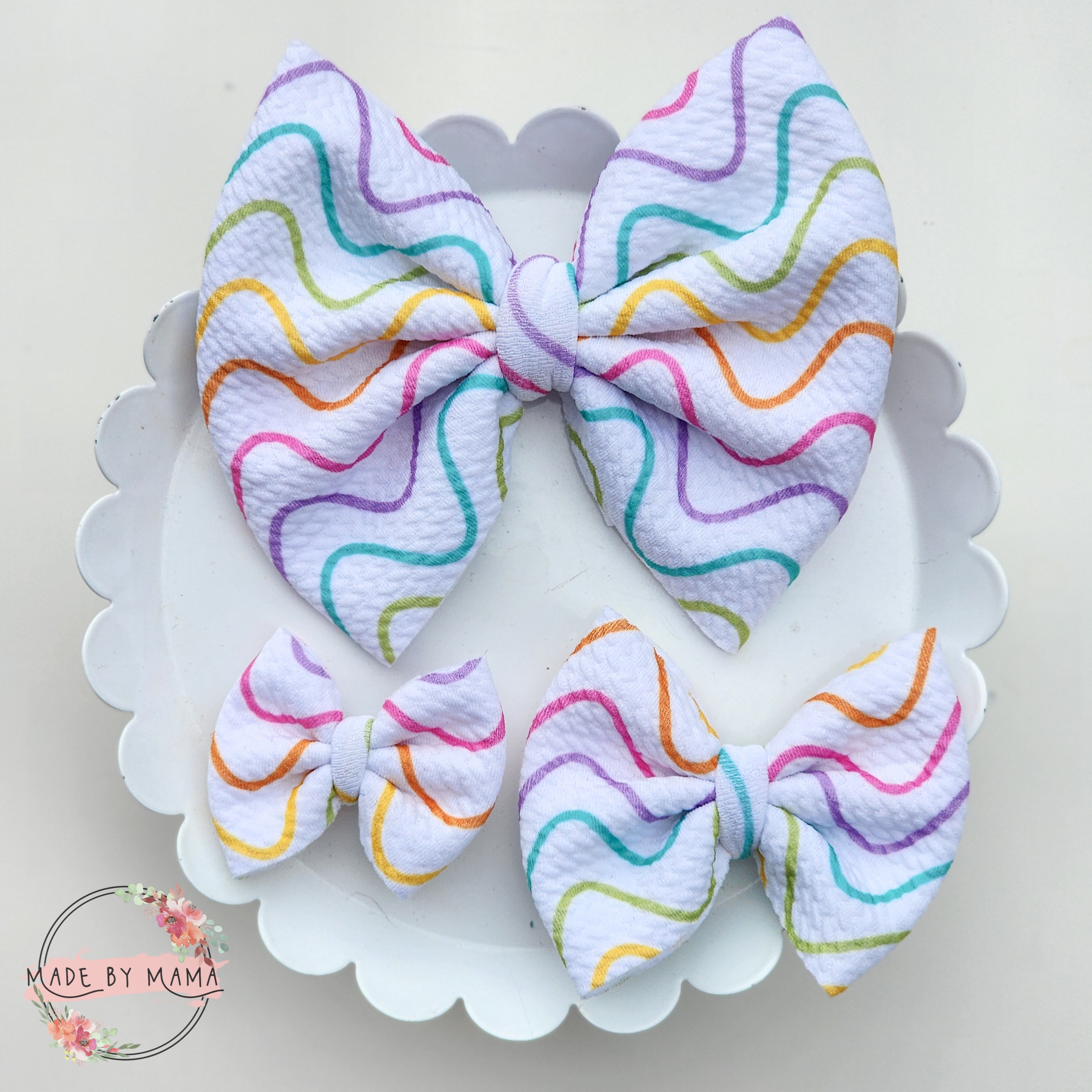 Rainbow Waves Bullet Bow – Made by Mama Bows